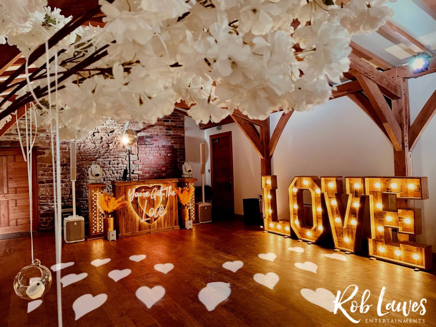 Rob Lawes Entertainments Premier Wedding DJ and Lighting service ...
